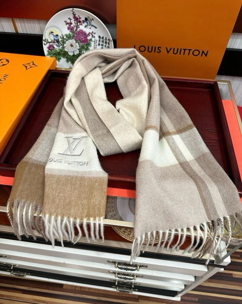 Discounted Louis Vuitton Scarf