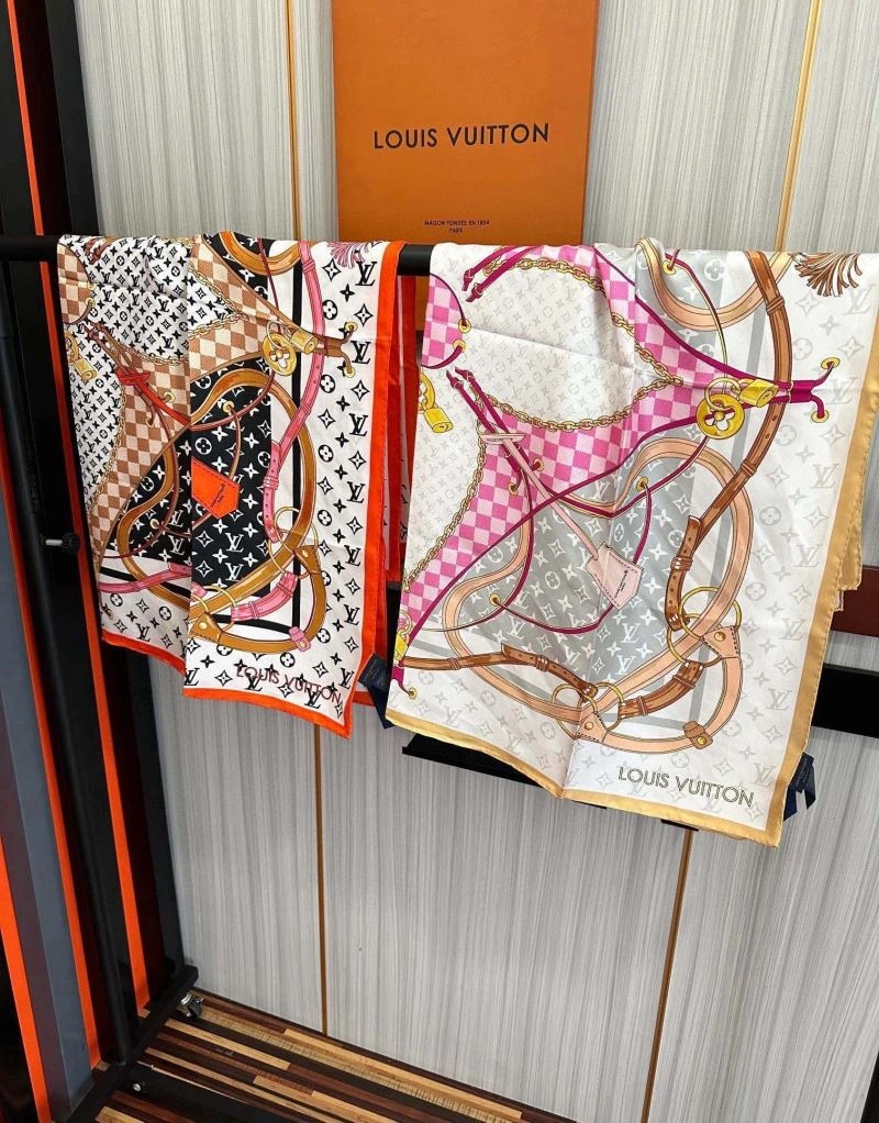Bargain Louis Vuitton Scarf