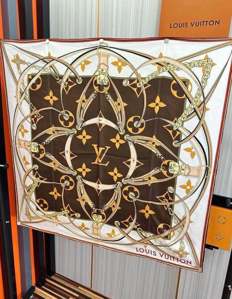 Low-cost Louis Vuitton Scarf