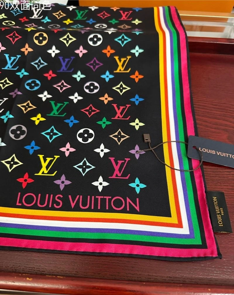 Perfect replica Louis Vuitton Scarf