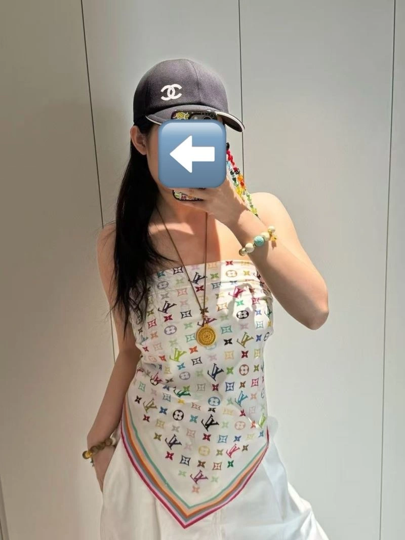 Louis Vuitton Scarf