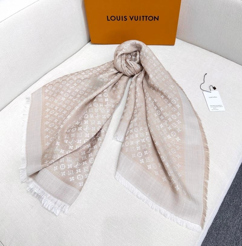 Value-priced Louis Vuitton Scarf