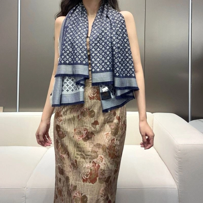 Reasonably priced Louis Vuitton Scarf
