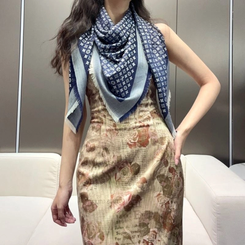 Reasonably priced Louis Vuitton Scarf