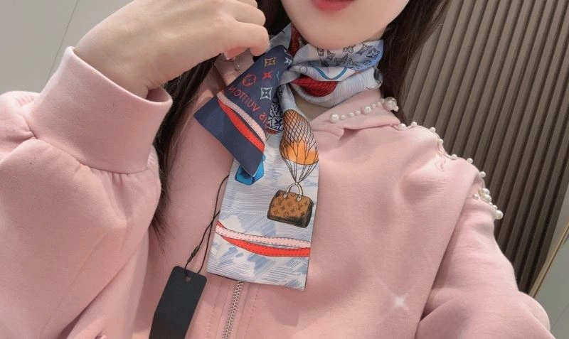 Louis Vuitton Scarf