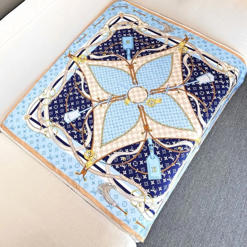 Value-priced Louis Vuitton Scarf