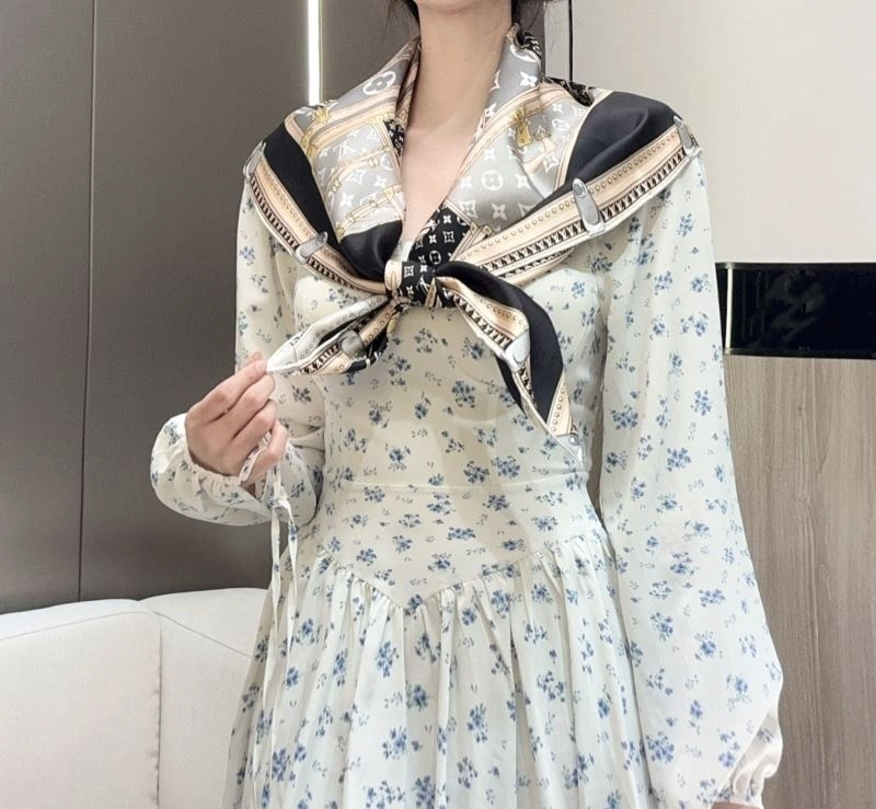 High accuracy Louis Vuitton Scarf