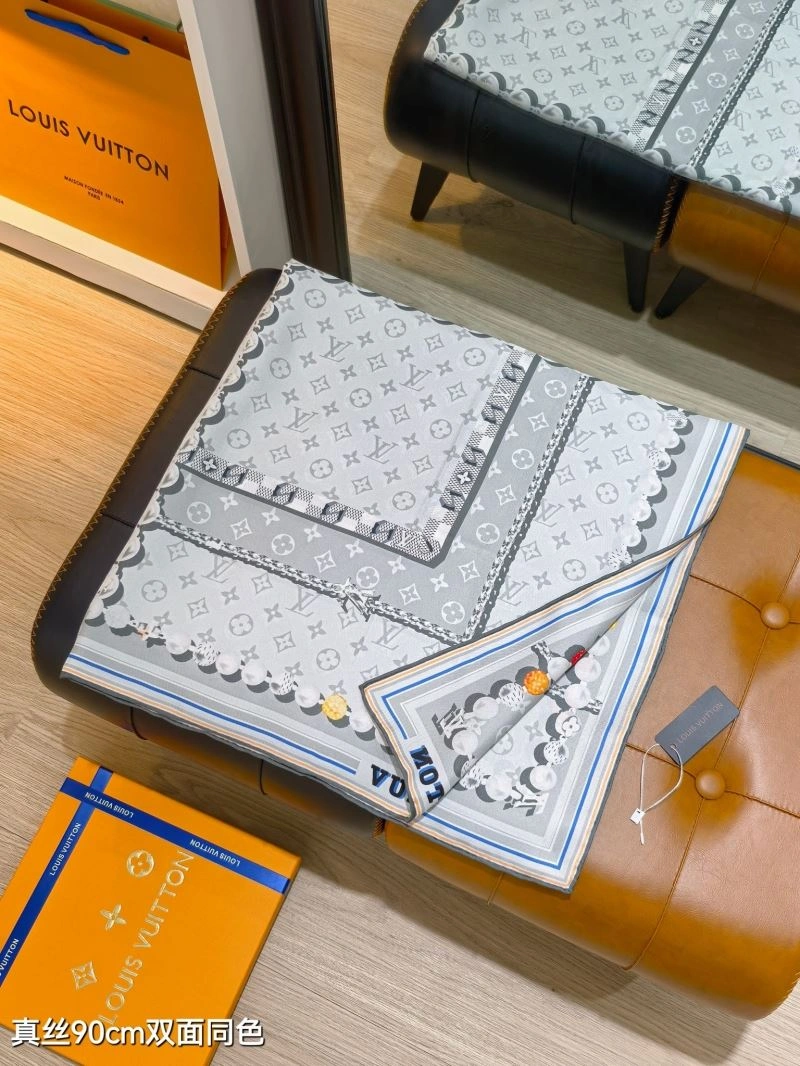 Brand-authenticated Louis Vuitton Scarf
