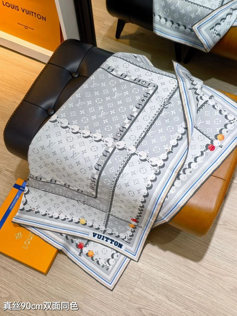 Brand-authenticated Louis Vuitton Scarf