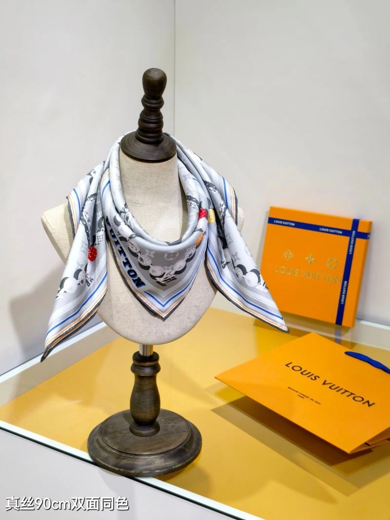 Brand-authenticated Louis Vuitton Scarf