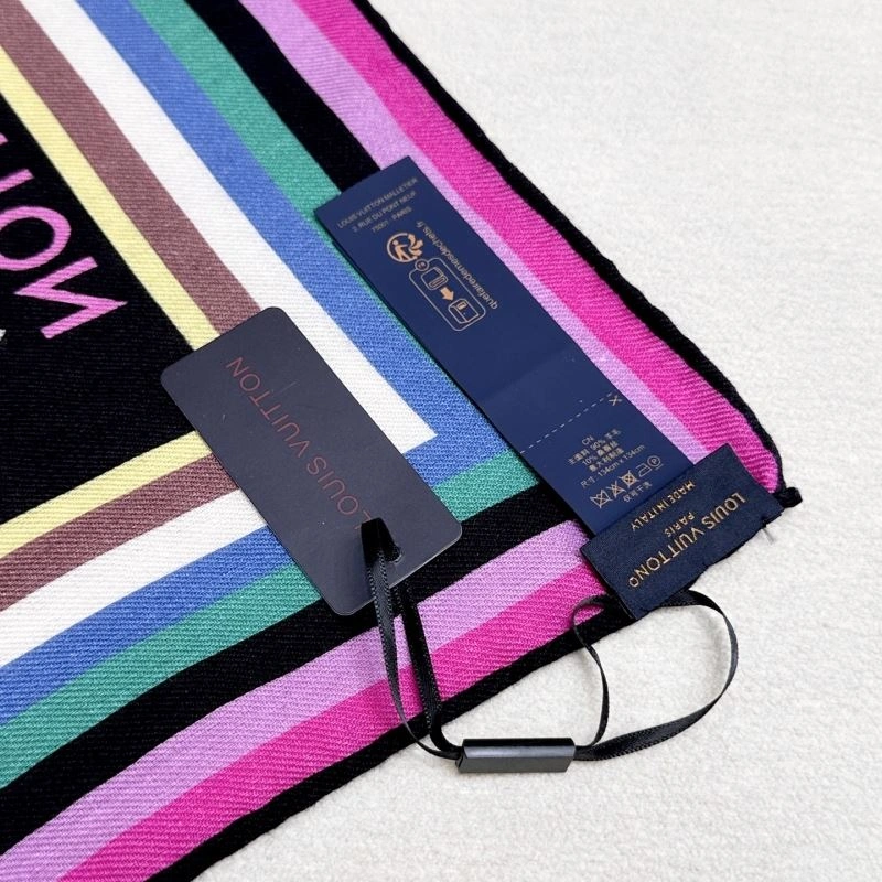 High accuracy Louis Vuitton Scarf