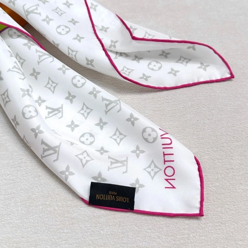 Affordable Louis Vuitton Scarf
