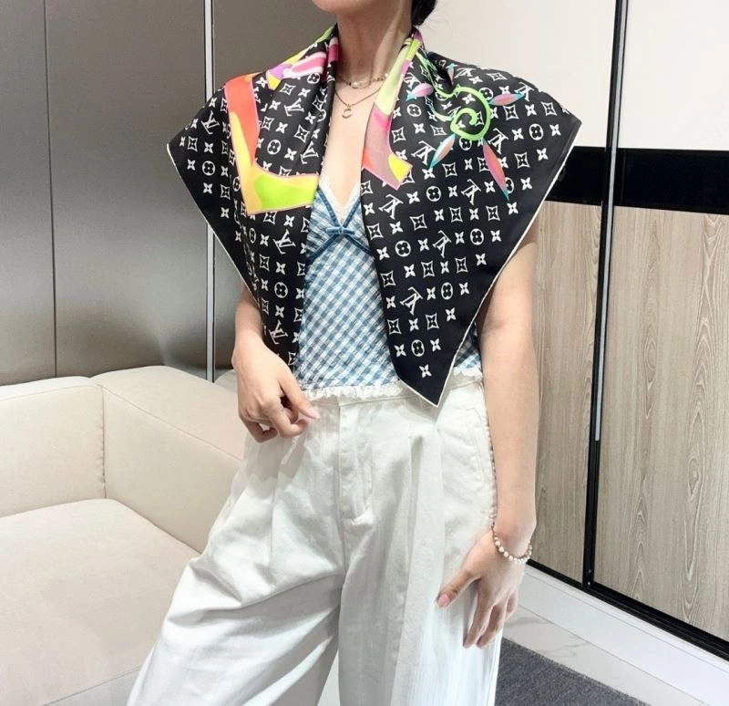 Louis Vuitton Scarf