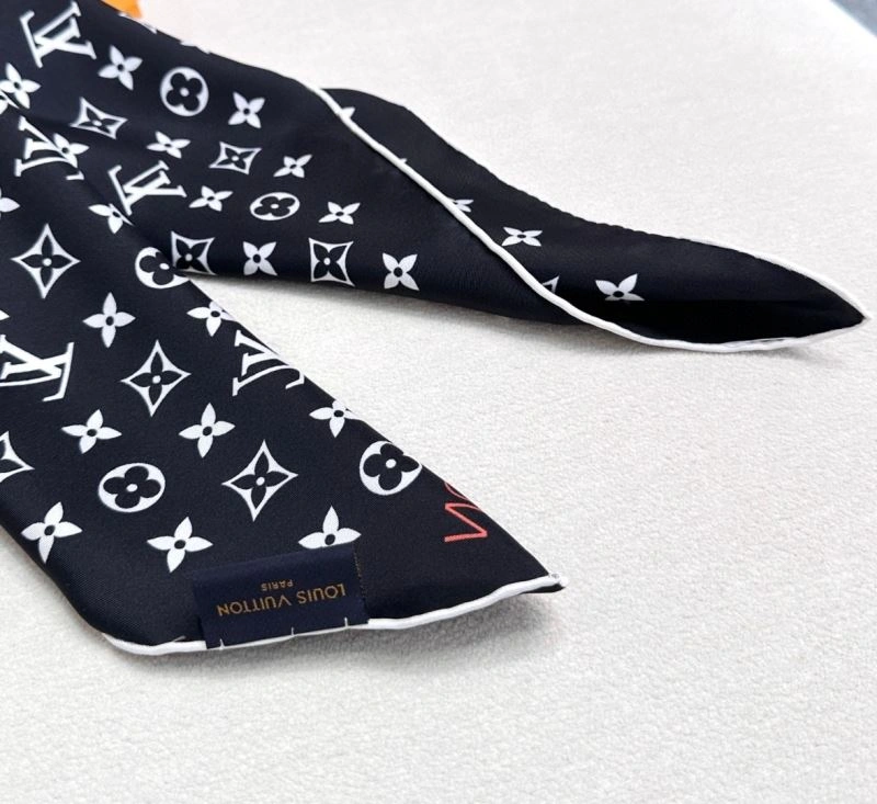 Accurate model Louis Vuitton Scarf