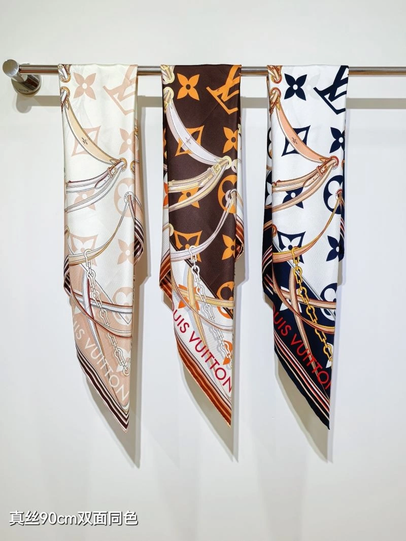 Indistinguishable Louis Vuitton Scarf