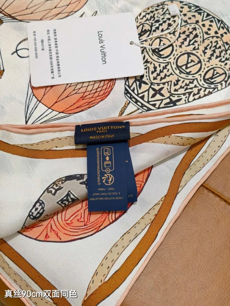 Bargain Louis Vuitton Scarf