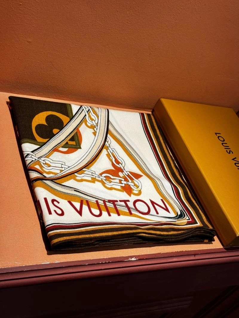 Perfect replica Louis Vuitton Scarf