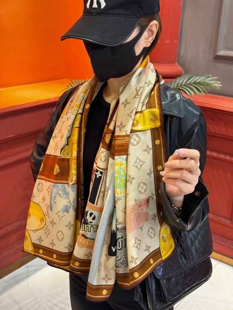 Legit Louis Vuitton Scarf