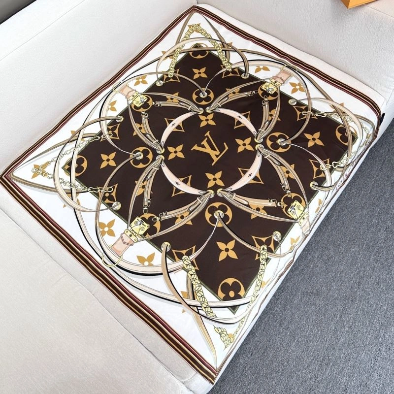 Accurate model Louis Vuitton Scarf