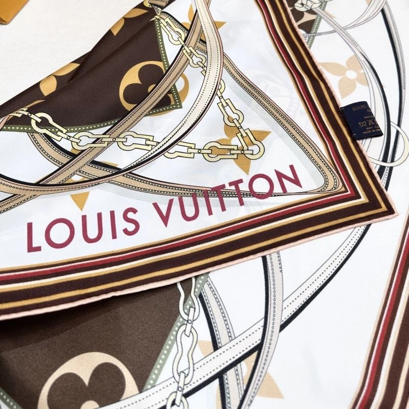 Accurate model Louis Vuitton Scarf