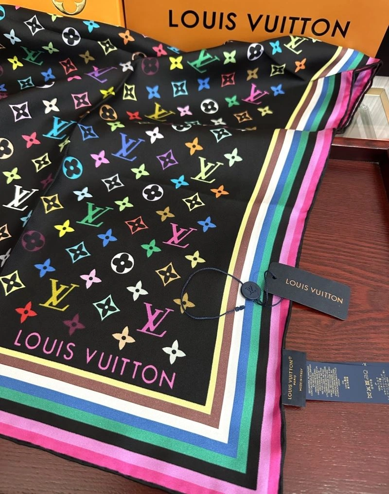 Exact replica Louis Vuitton Scarf