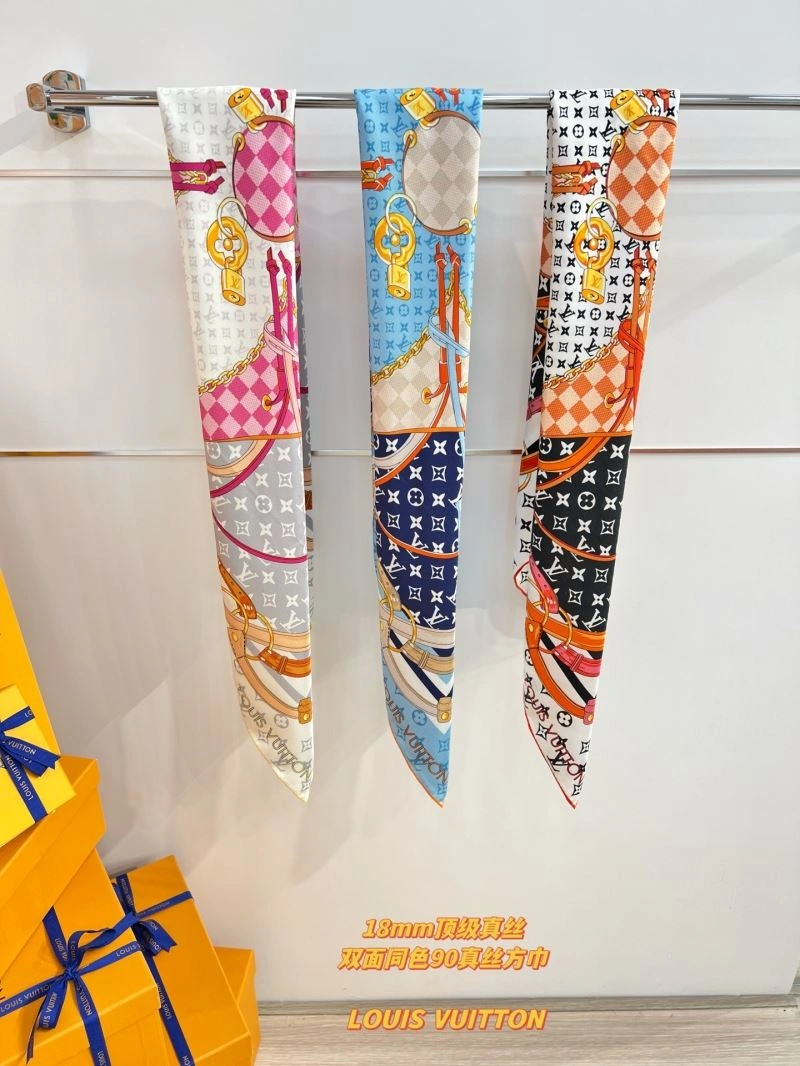 Bargain Louis Vuitton Scarf