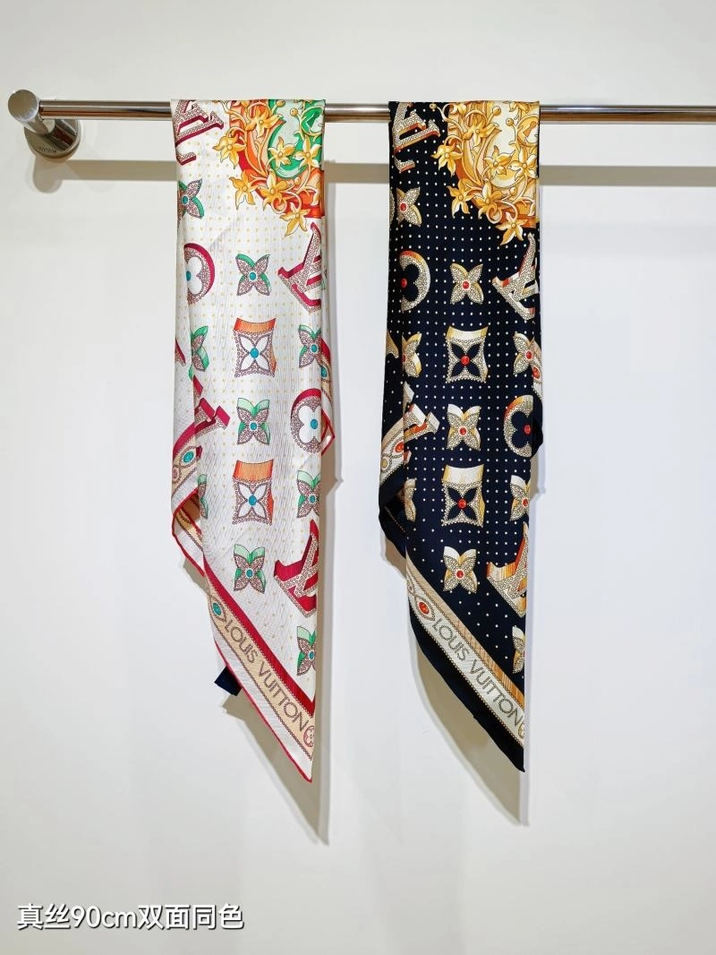 Indistinguishable Louis Vuitton Scarf