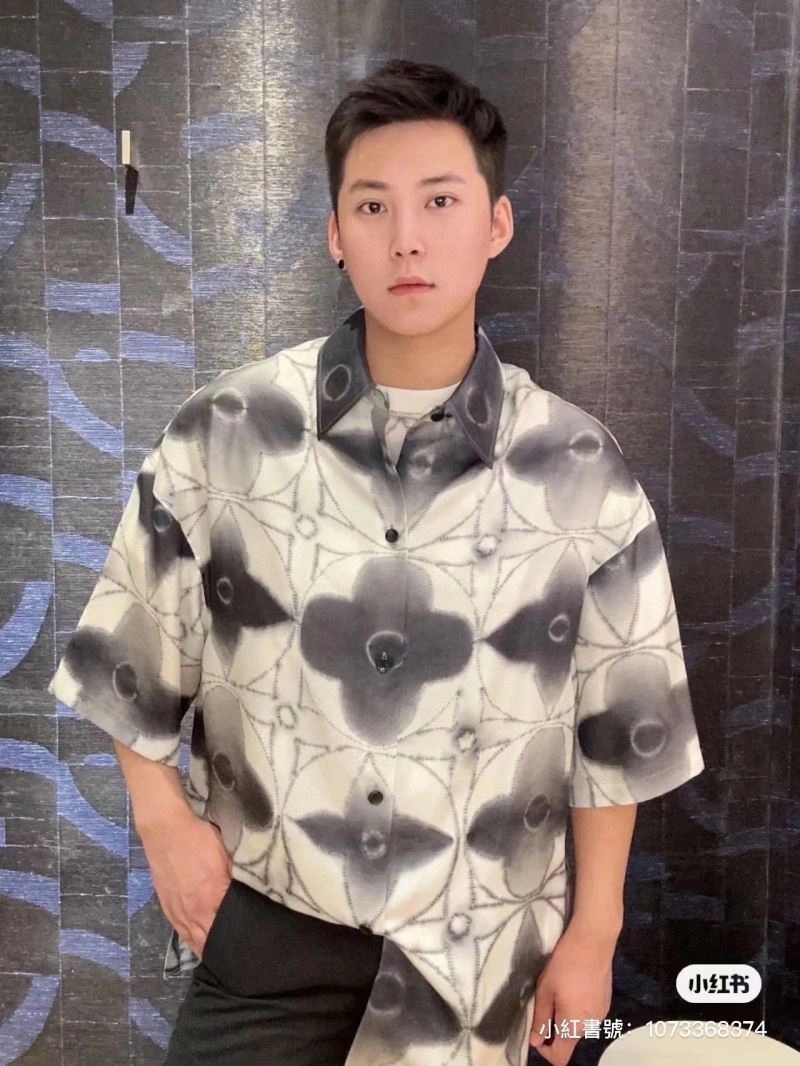 Bargain Louis Vuitton Shirts