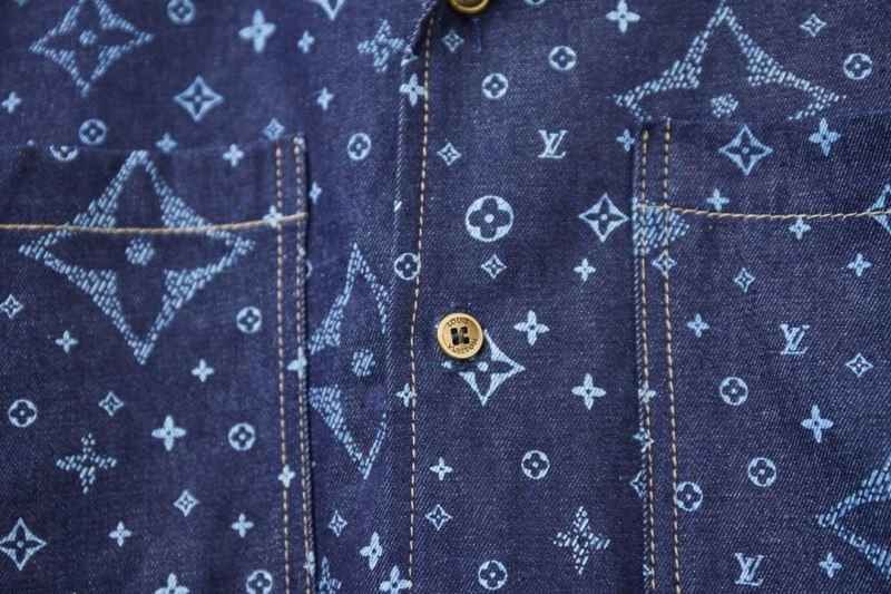 Indistinguishable Louis Vuitton Shirts