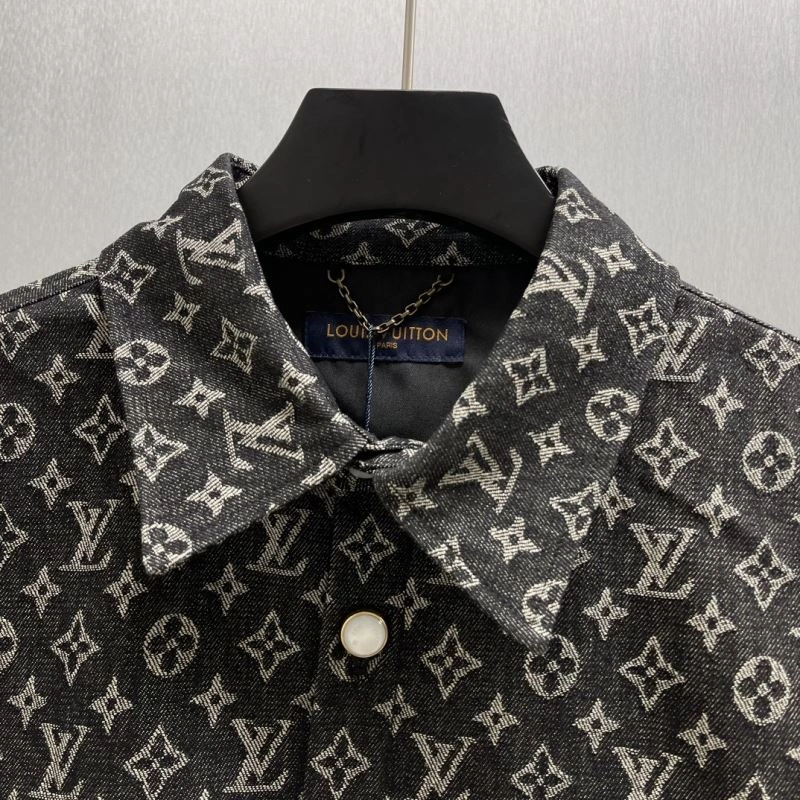 Low-cost Louis Vuitton Shirts