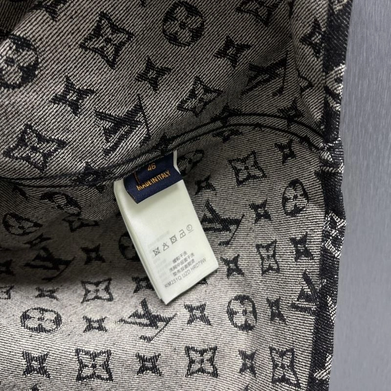 Low-cost Louis Vuitton Shirts