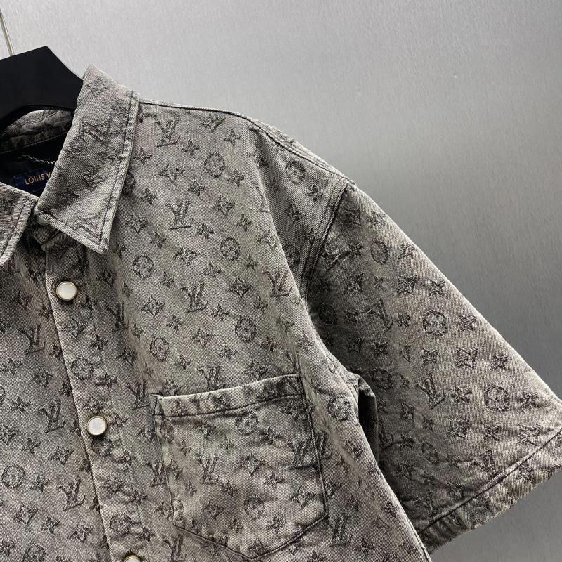 Bargain Louis Vuitton Shirts