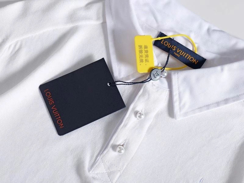 Accurate model Louis Vuitton Shirts