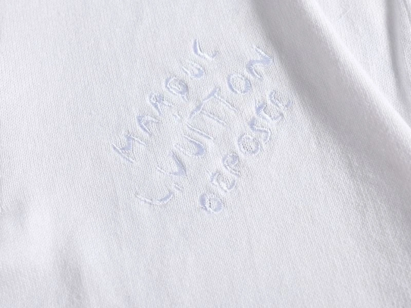 Accurate model Louis Vuitton Shirts