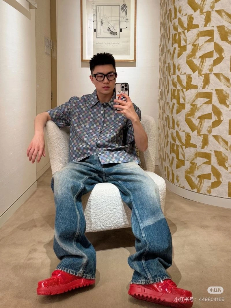 Precise copy Louis Vuitton Shirts