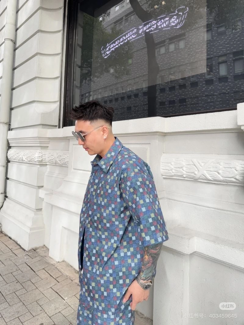 Precise copy Louis Vuitton Shirts