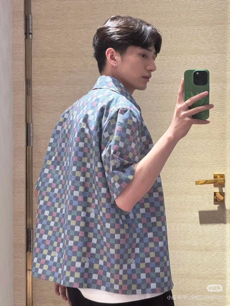 Precise copy Louis Vuitton Shirts