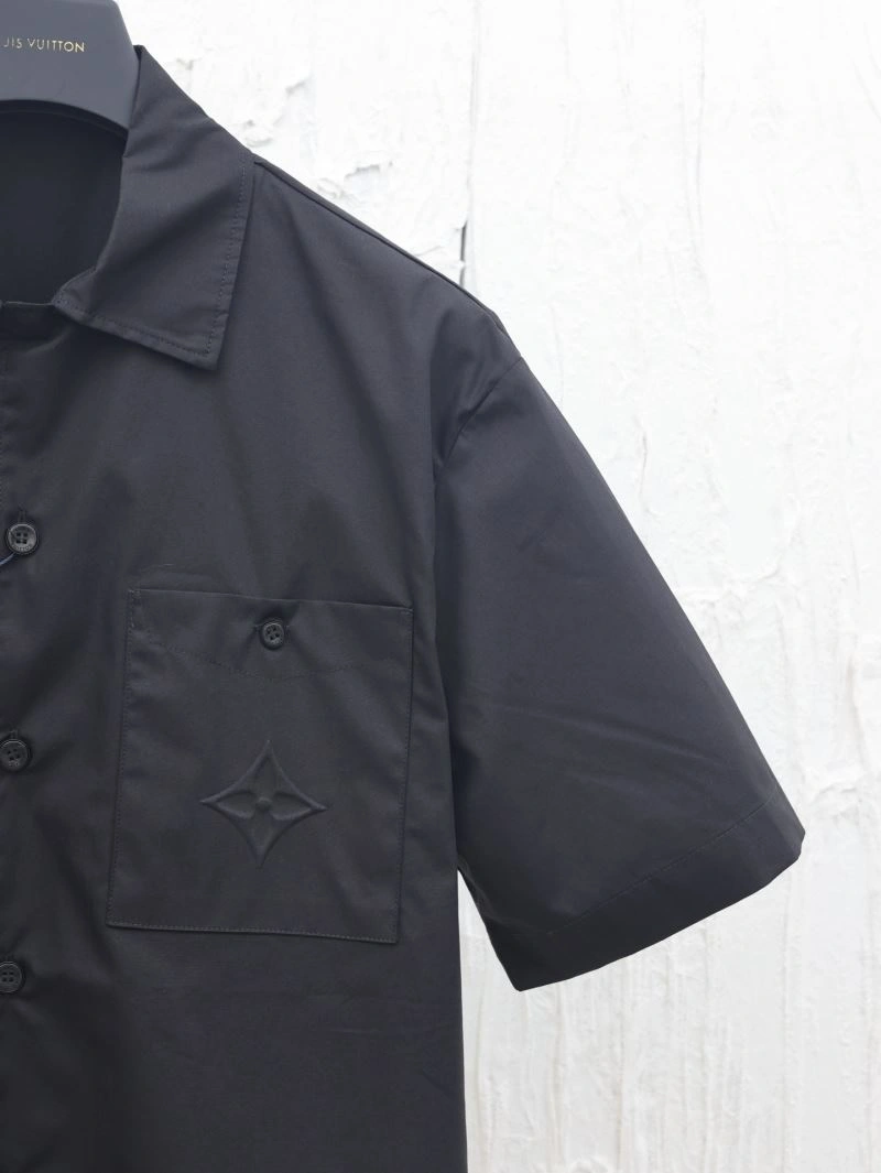 Indistinguishable Louis Vuitton Shirts