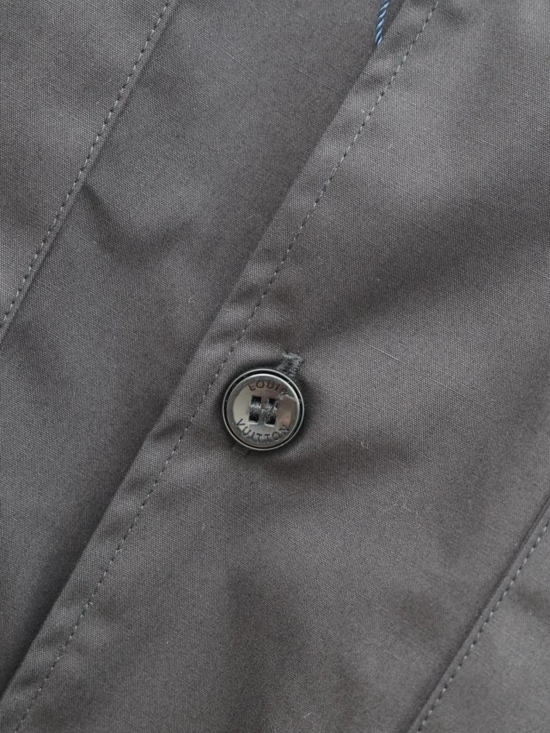 Indistinguishable Louis Vuitton Shirts