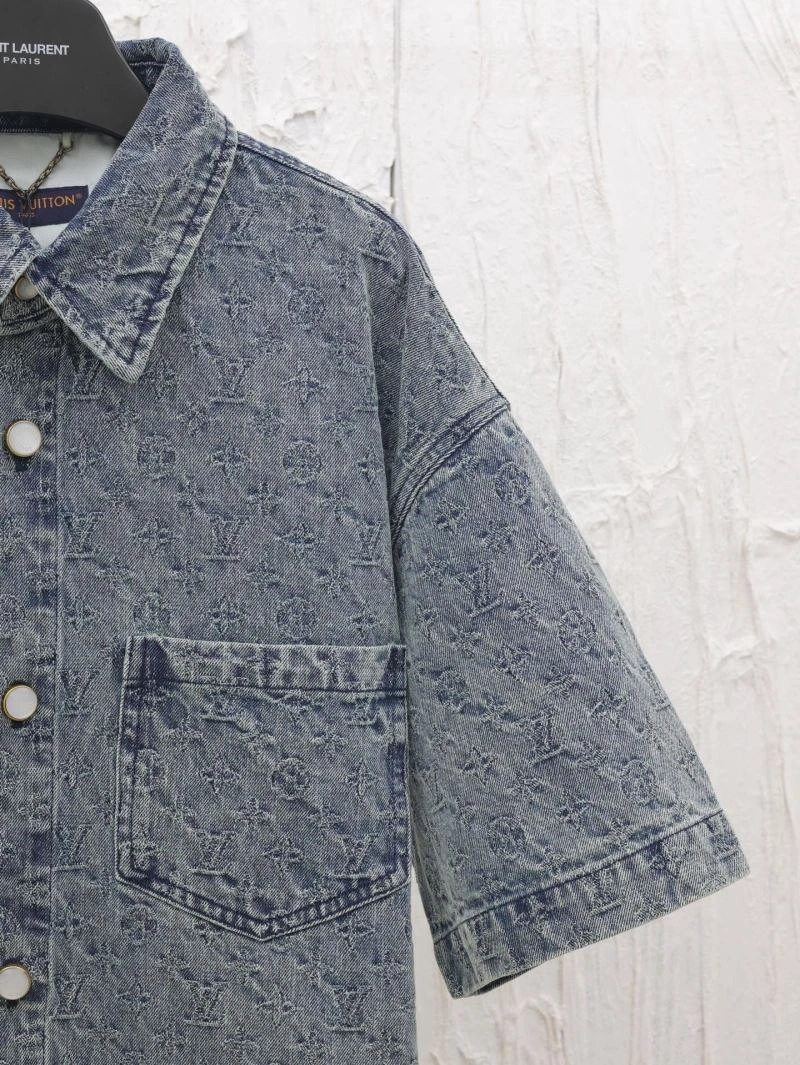 Exact replica Louis Vuitton Shirts