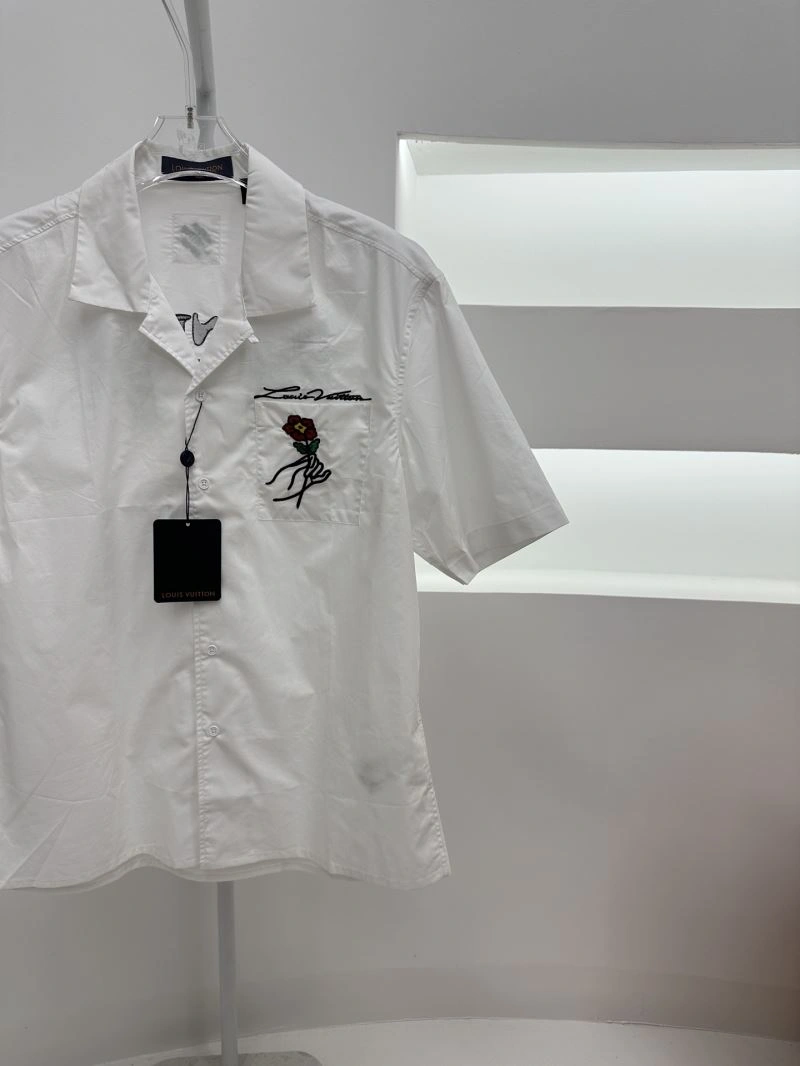 Indistinguishable Louis Vuitton Shirts