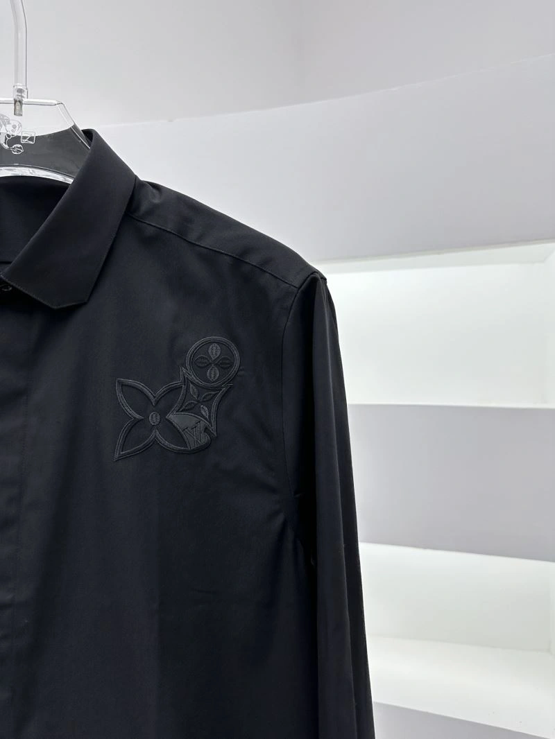 Exact replica Louis Vuitton Shirts