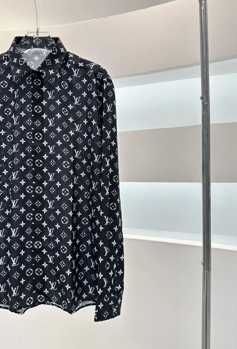 Precise copy Louis Vuitton Shirts