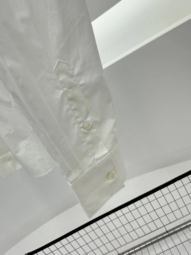 Accurate model Louis Vuitton Shirts