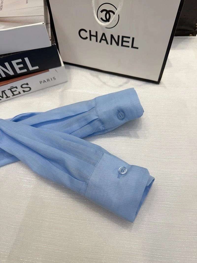 Accurate model Louis Vuitton Shirts