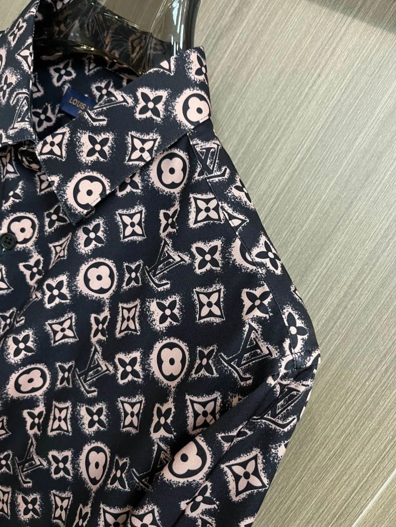 Perfect replica Louis Vuitton Shirts