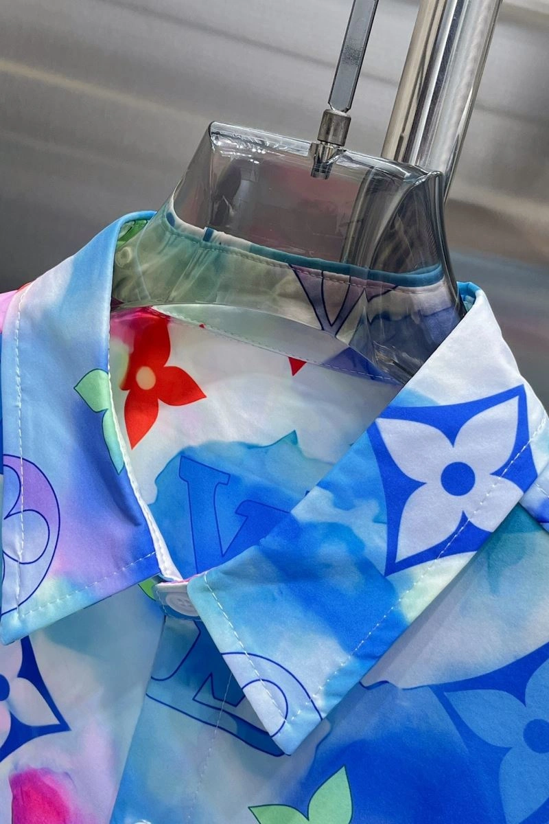 Indistinguishable Louis Vuitton Shirts