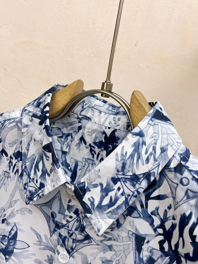 Indistinguishable Louis Vuitton Shirts