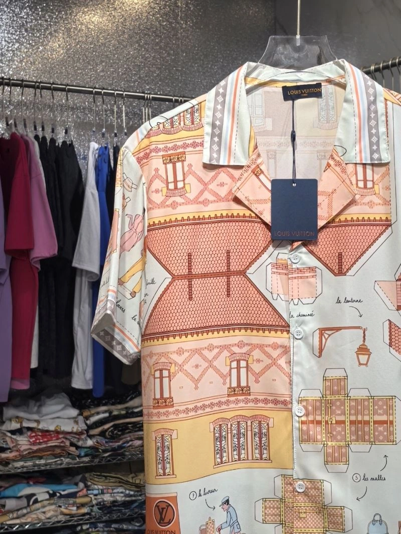 Perfect replica Louis Vuitton Shirts
