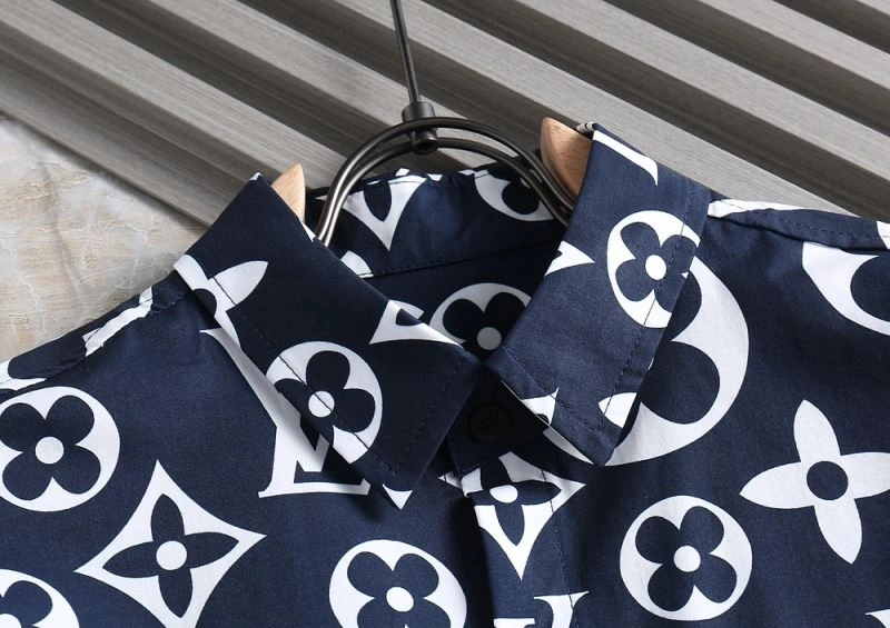 Cut-rate Louis Vuitton Shirts